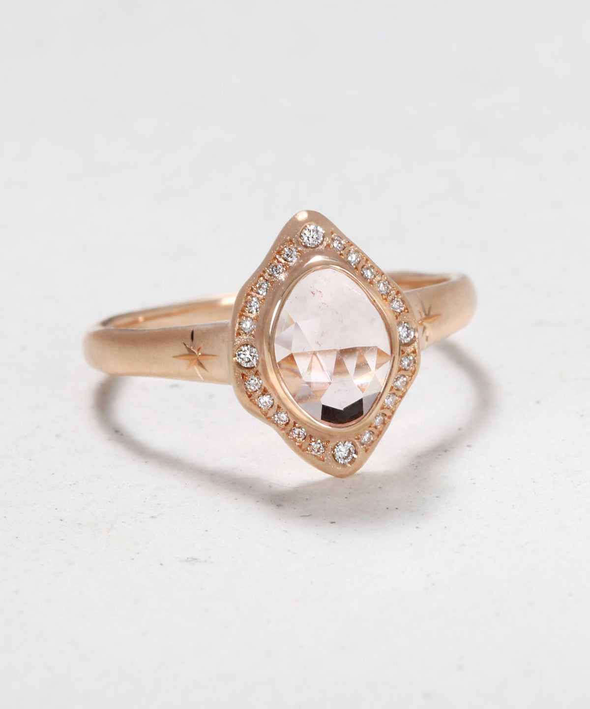 Isadora the Amor Ring