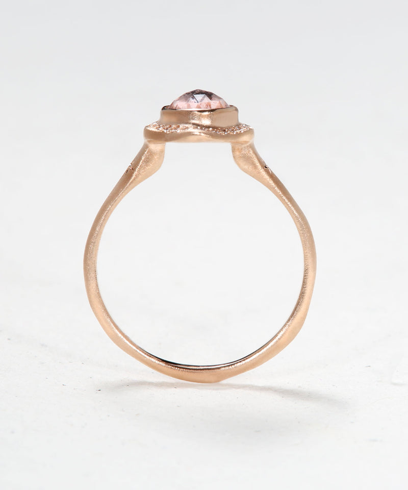 Isadora the Amor Ring